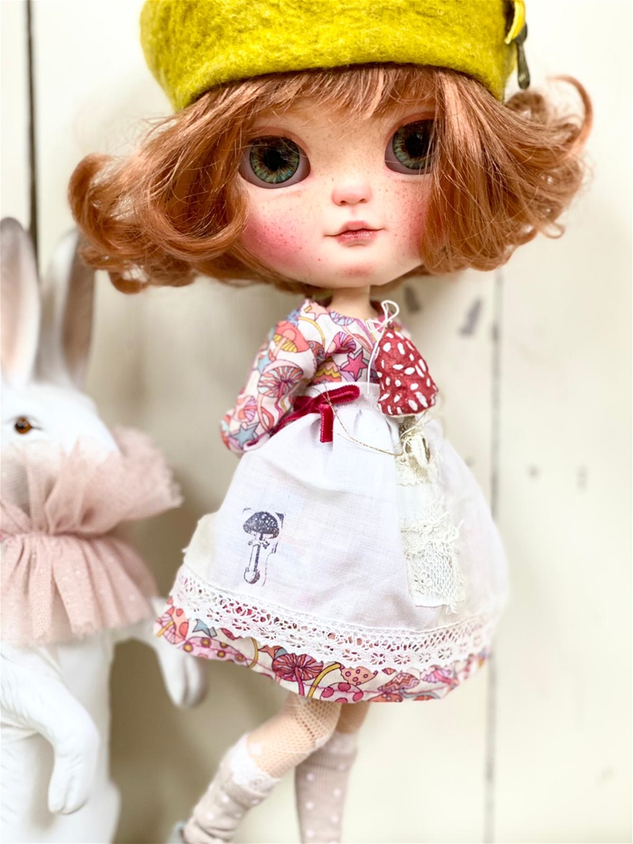 Blythe Wonderland Apron Set - Red Queen | Earth Angels Studios